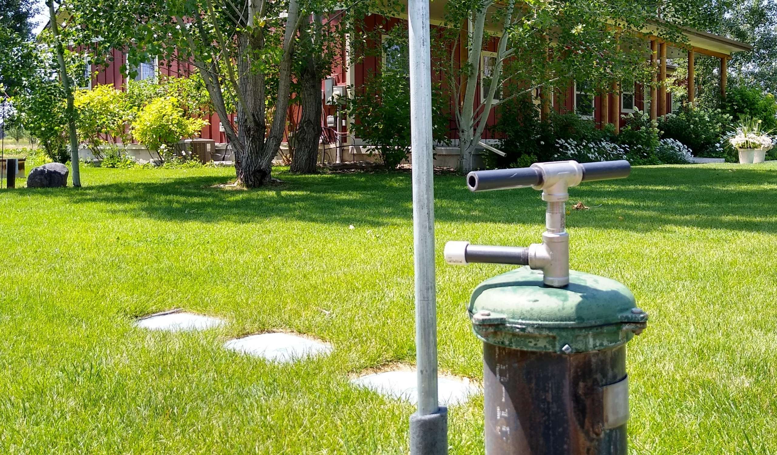 Idaho Hand Pump – Water for Your Survival